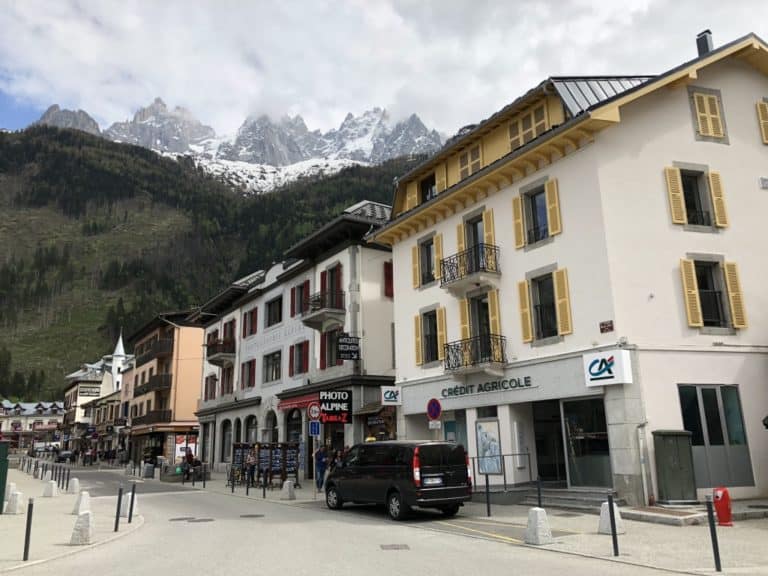 The Best 1 Day Trip Itinerary to Spectacular Chamonix France