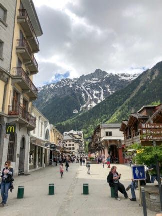 The Best 1 Day Trip Itinerary to Spectacular Chamonix France